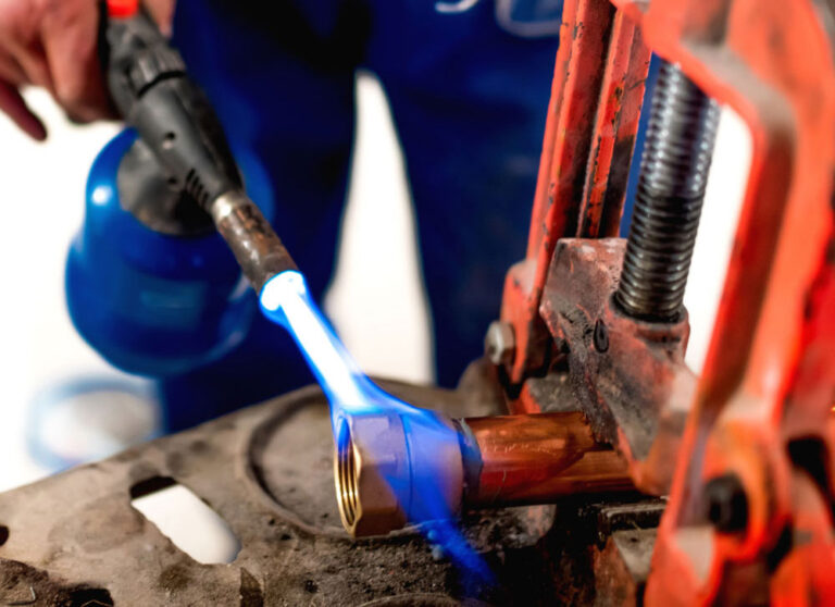 Pipefitter Staffing | CCS Construction Staffing